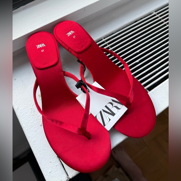 Zara | Shoes | Nwt Zara Red Kitten Heel Flip Flop Sandal Size 37 | Poshmark